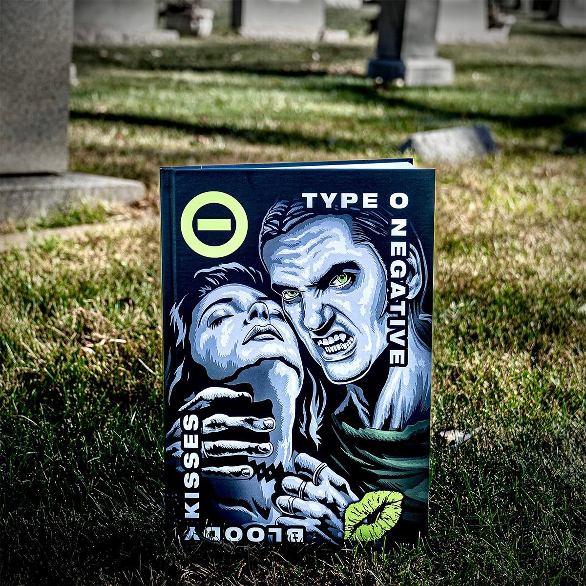 TYPE O NEGATIVE And Z2 Celebrate 30th Anniversary Of ‘Bloody Kisses ...